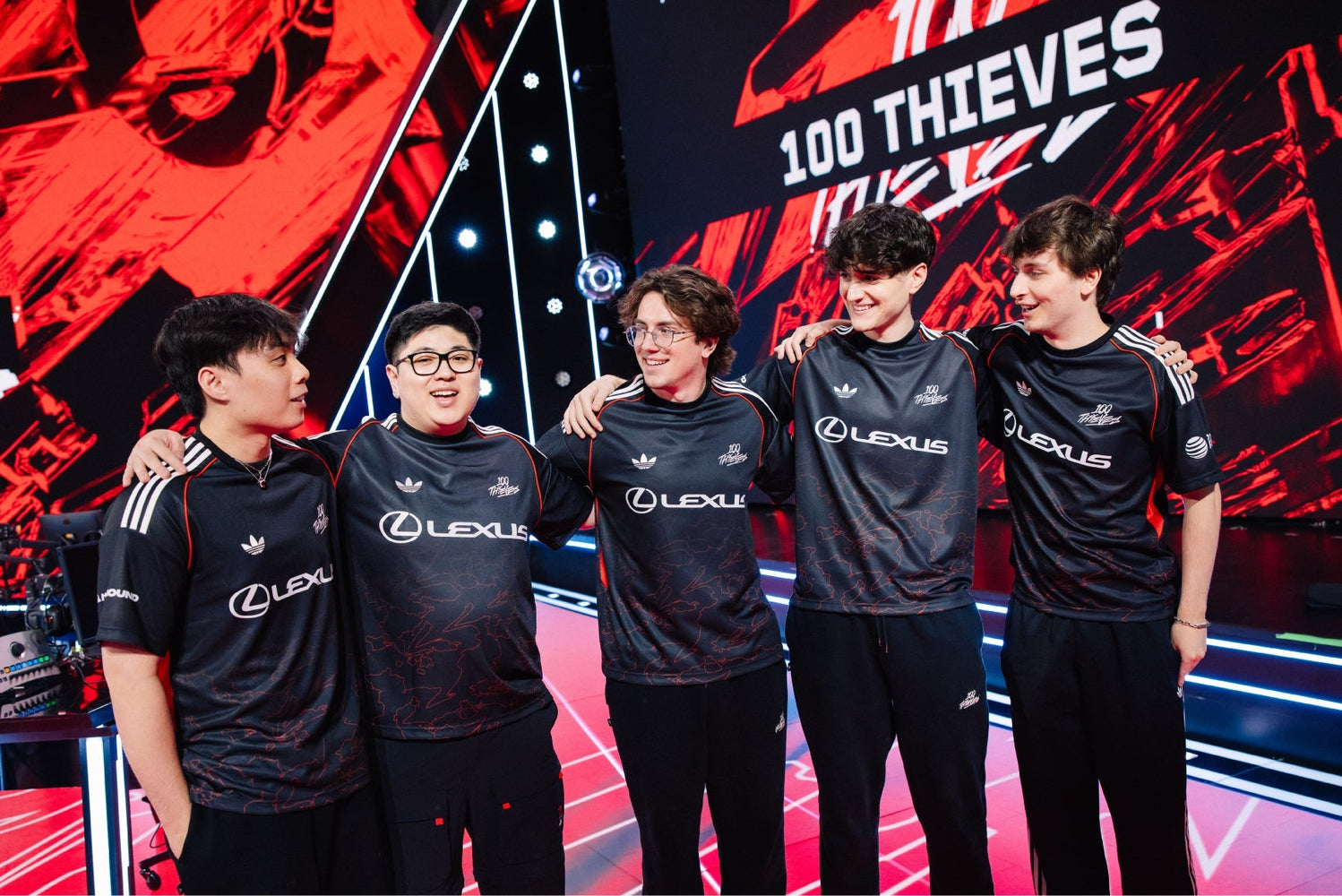 100 Thieves vs Cloud9 - 5:00 PM PDT