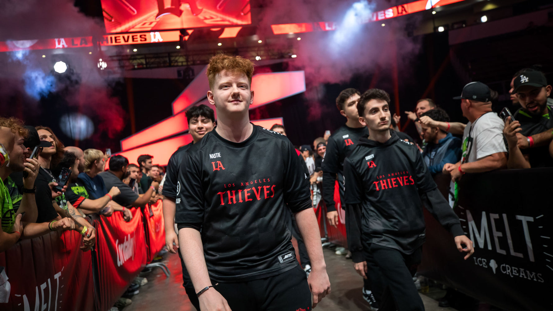 100 Thieves